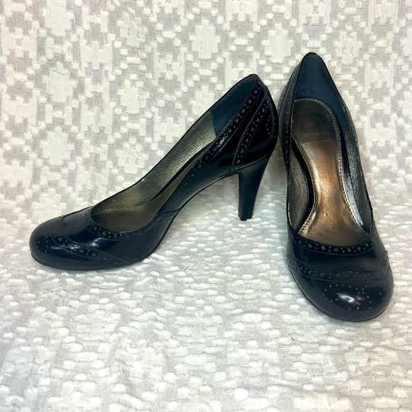 Gianni Bini | Shoes | Gianni Bini Round Toe Spectator Style Patent ...